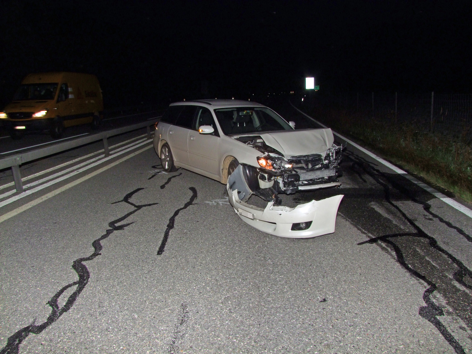 Thusis: Nordspur der A13 nach Unfall eine halbe Stunde gesperrt